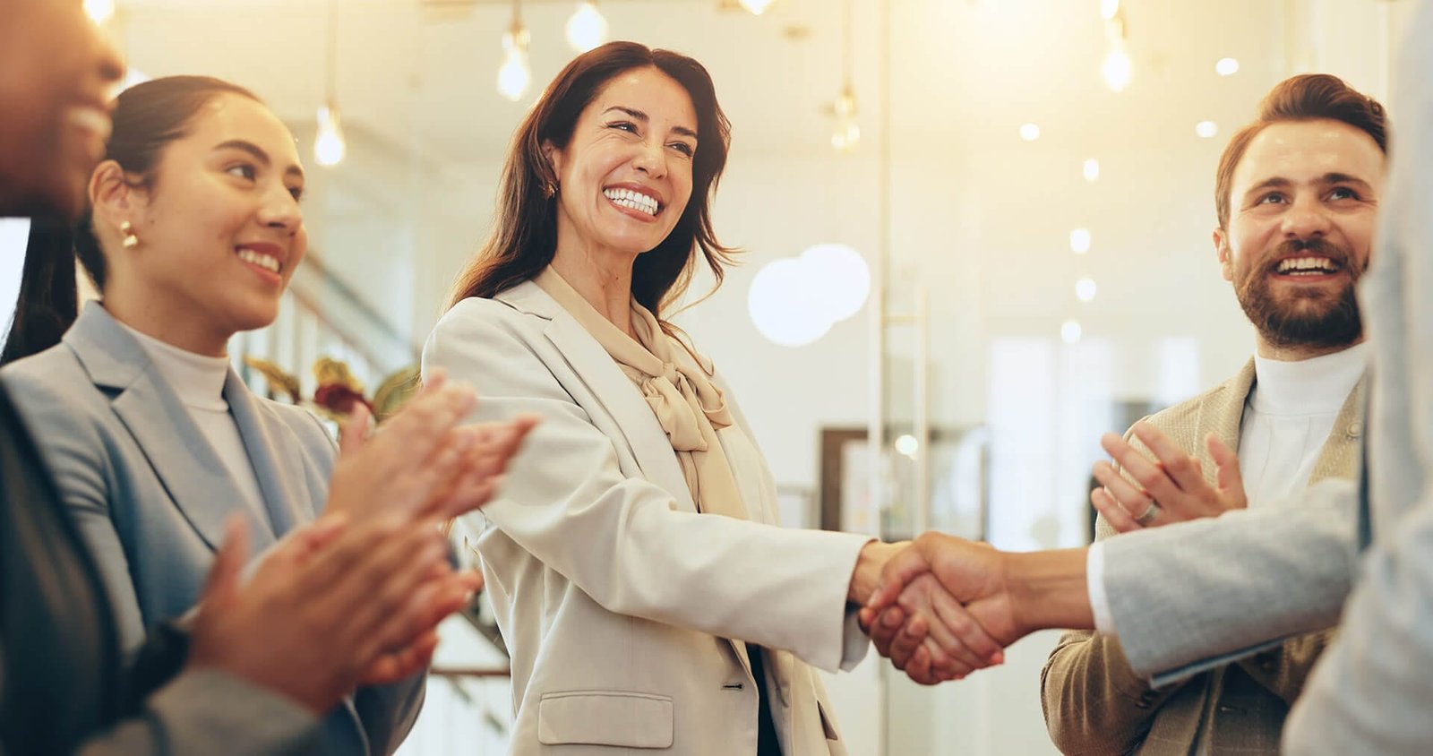 The Power of Multichannel E-Commerce: The Road to Success with Fully ...